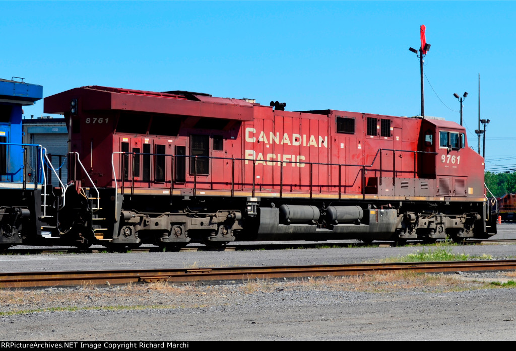 CP 8761